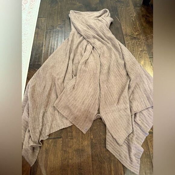 Barefoot Dreams | Sweaters | Barefoot Dreams Cozychic Lite Cozy Soft ...